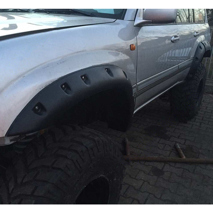 УШИРИТЕЛИ ЗА КРИЛА Toyota LC 100 – offroadgarage.mk